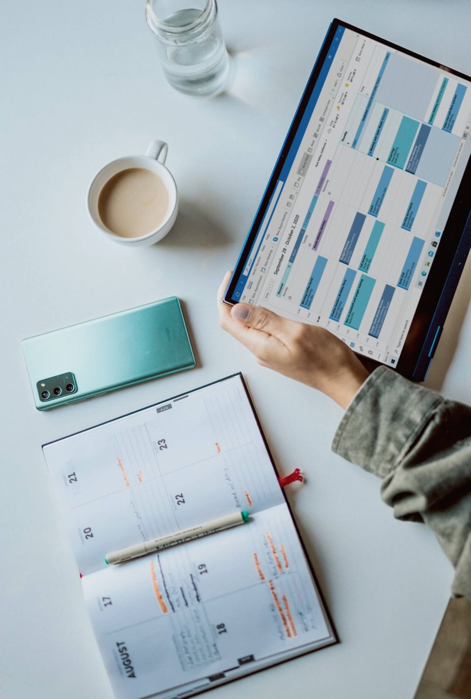 Easy-to-Use Scheduling Tools to Simplify Your Startup Hiring | Pivot + Edge